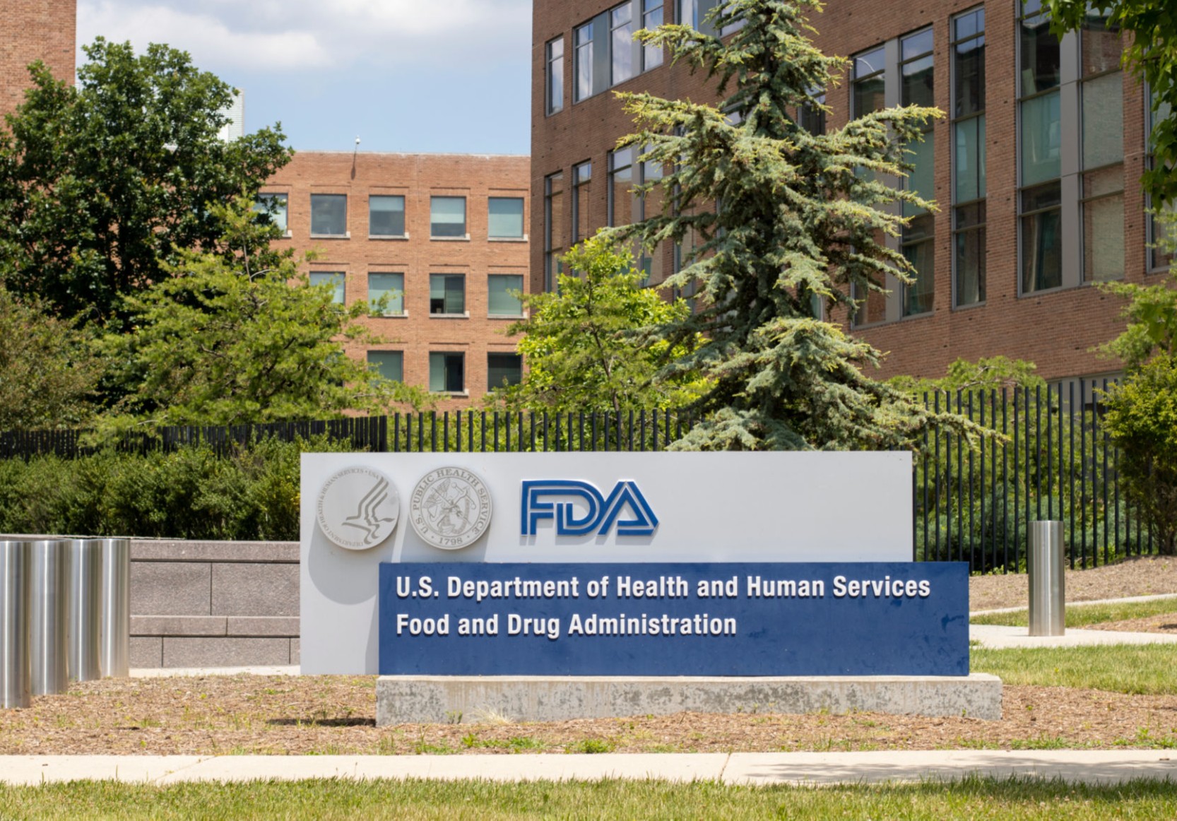 US FDA Adds 'Boxed Warning' for Amgen's Bone Loss Drug Prolia - - AXISMedEd