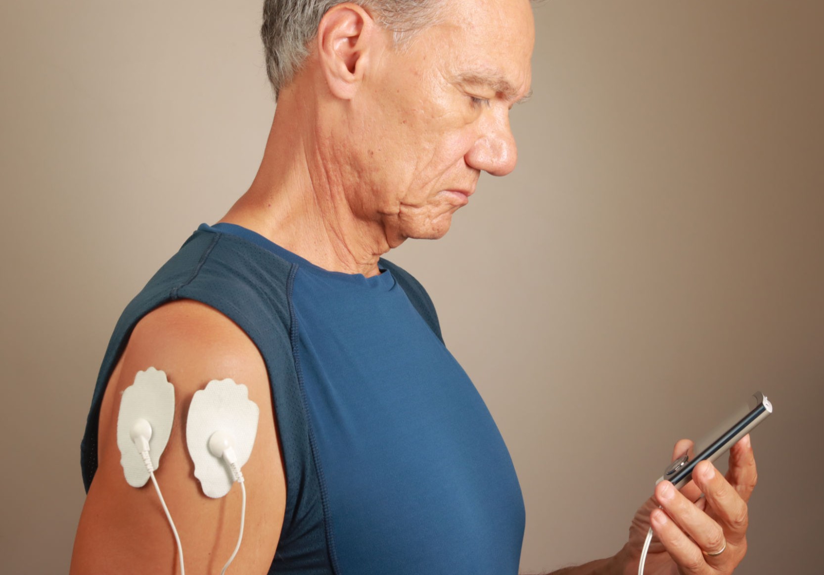 Zynex Obtains FDA Clearance for New Pain Management Device - - AXISMedEd